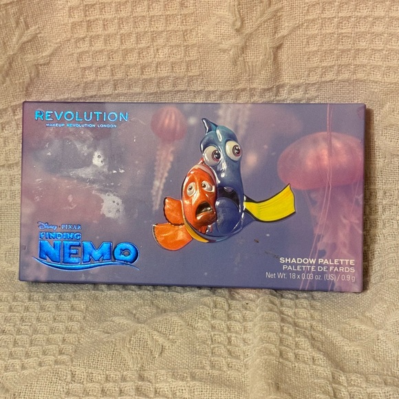 Makeup Revolution | Makeup | Nwt Disney Finding Nemo Eye Shadow Palette ...